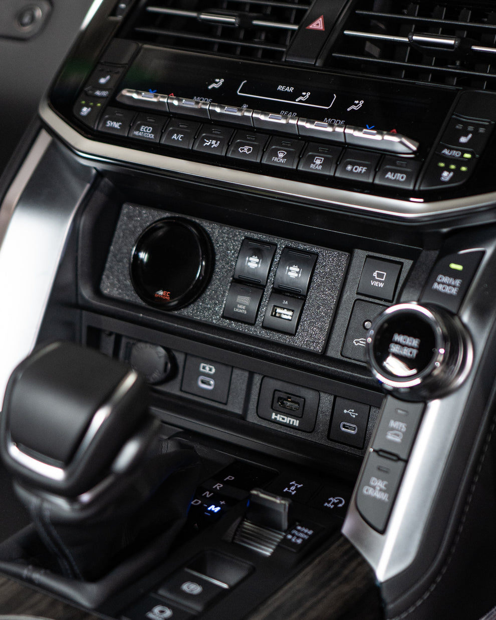 Air Gauge Mount kit to suit 300 Series Landcruiser – EC Offroad
