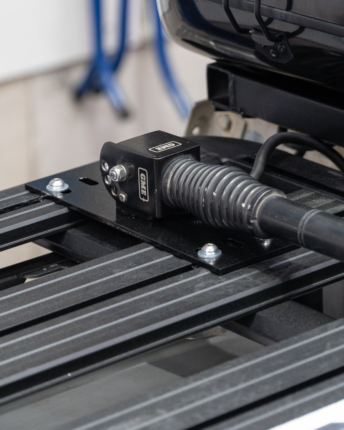 UHF Fold Down Antenna Bracket to suit Rhino Rack Platform – EC Offroad