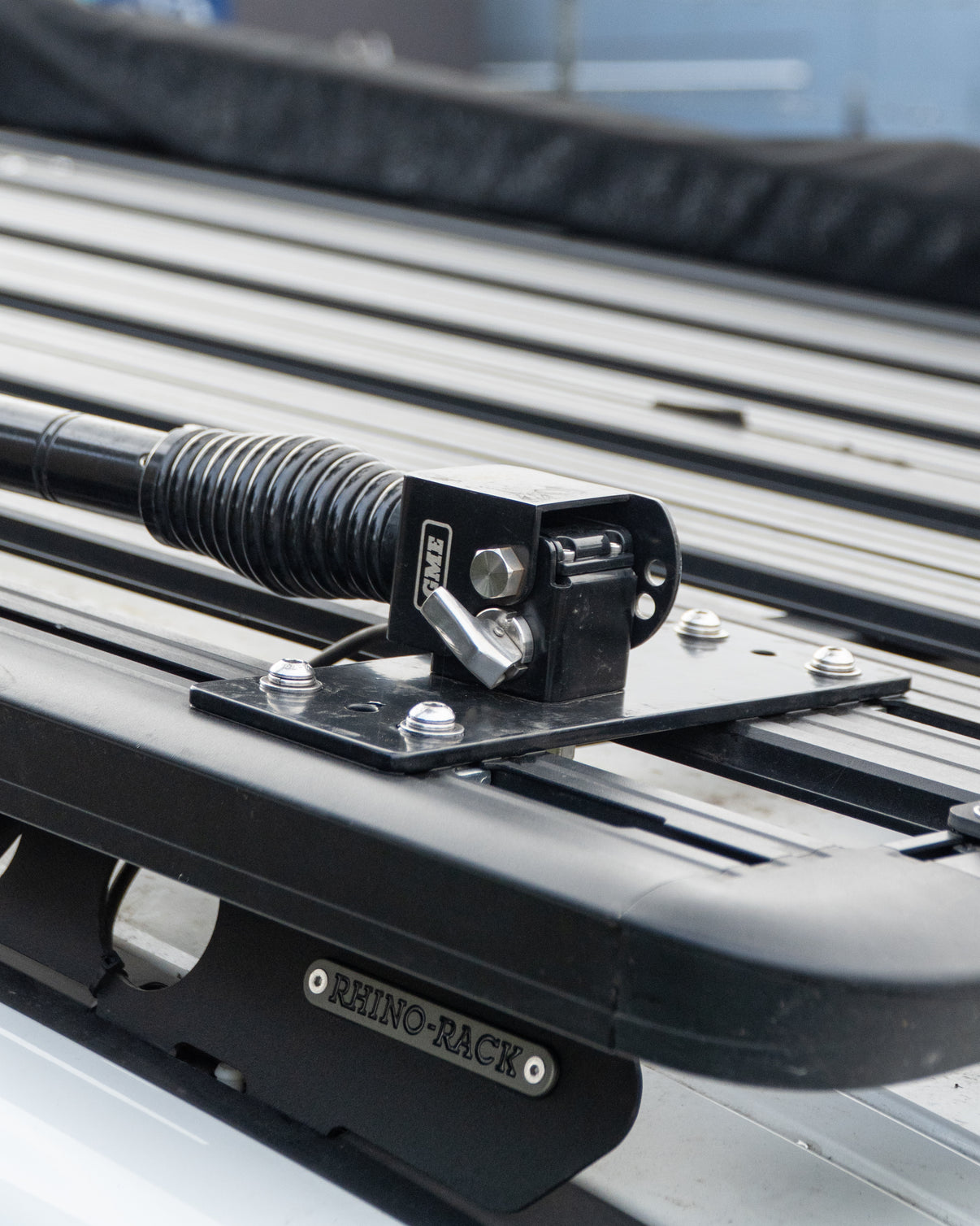 UHF Fold Down Antenna Bracket to suit Rhino Rack Platform – EC Offroad