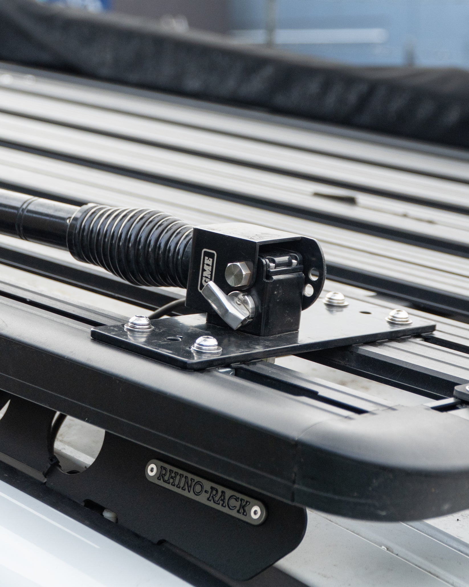 UHF Fold Down Antenna Bracket to suit Rhino Rack Platform – EC Offroad