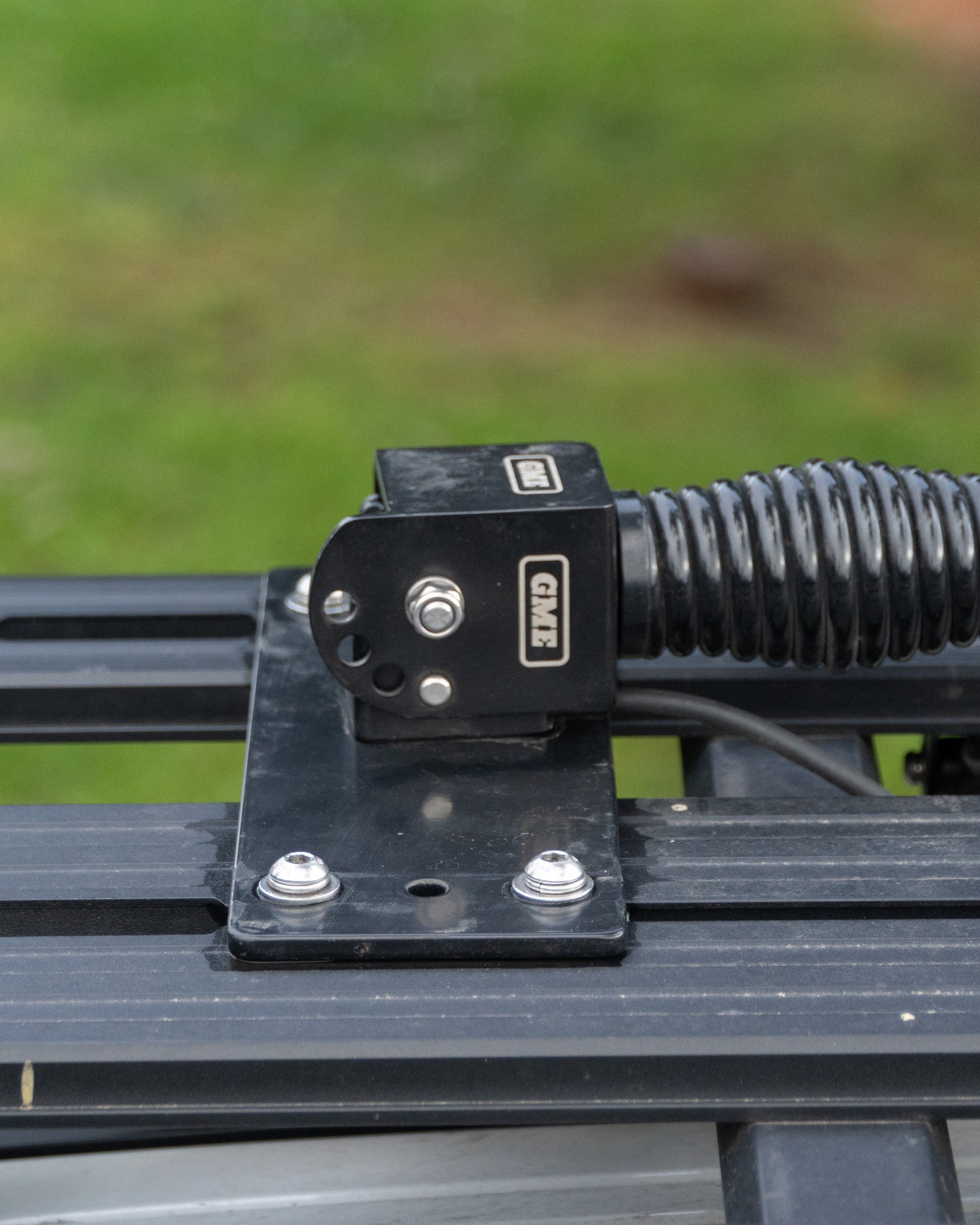 UHF Fold Down Antenna Bracket to suit Rhino Rack Platform – EC Offroad