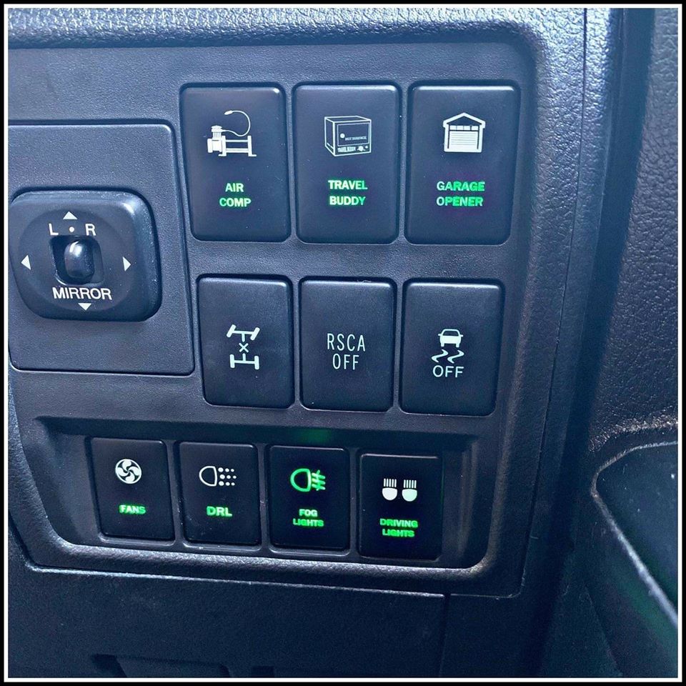 Switch Panel to suit LC200 With 4 Extra Switch Blanks – EC Offroad