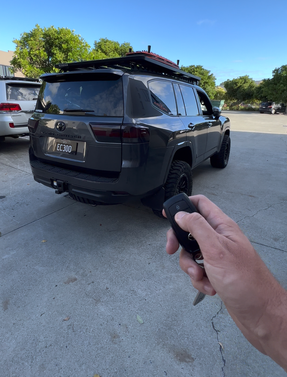 TO SUIT 300 SERIES LANDCRUISER – EC Offroad